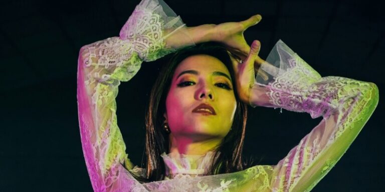 韓国のダンスK-POPの特徴や振り付けを解説！初心者が始めるには？ – ボイトレならNAYUTAS（ナユタス）